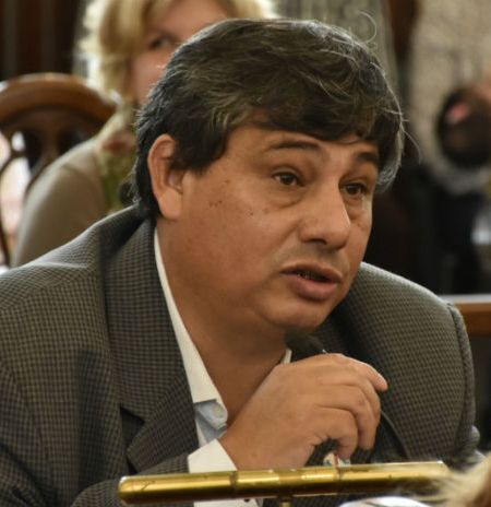 Enrique Ríos: "Soy un simple mortal y con muchas necesidades". - El ...