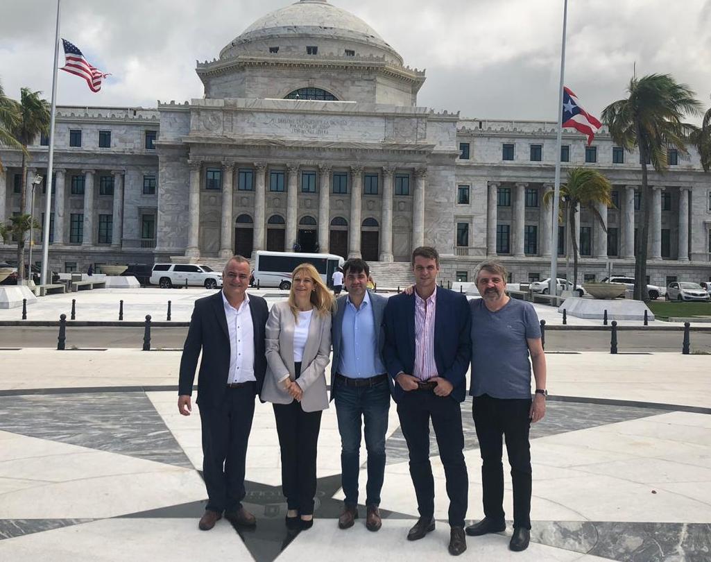 Cresto acompaña a Verónica Magario en una reunión internacional de ...