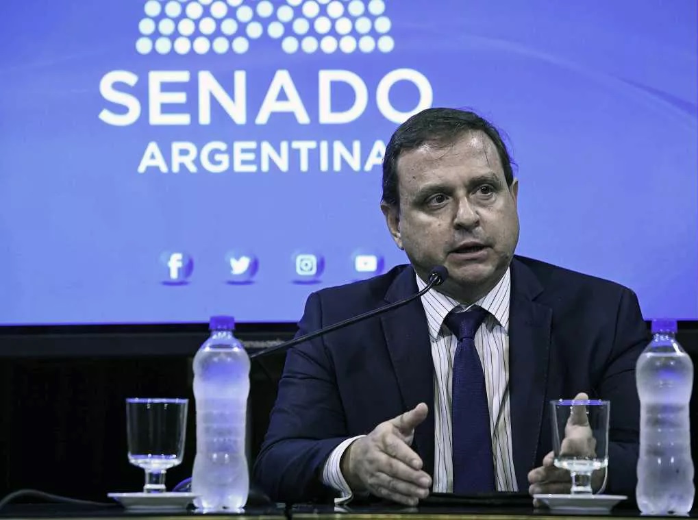 Snopek reveló que habló con CFK antes de romper el bloque y apuntó ...