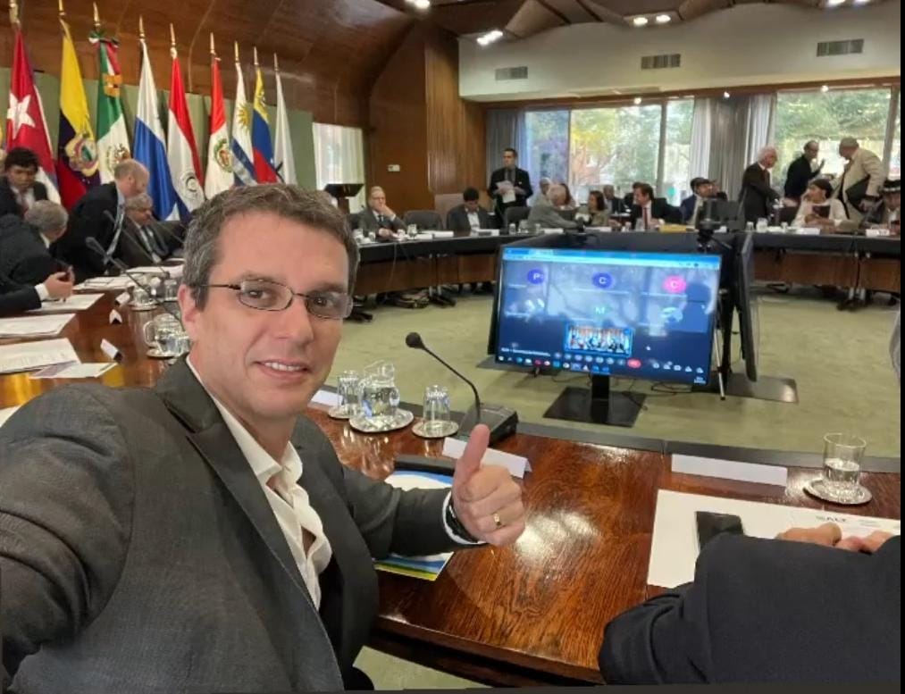 Cresto, en contra del dedo de Bordet, viajó a Uruguay - El Portal de ...