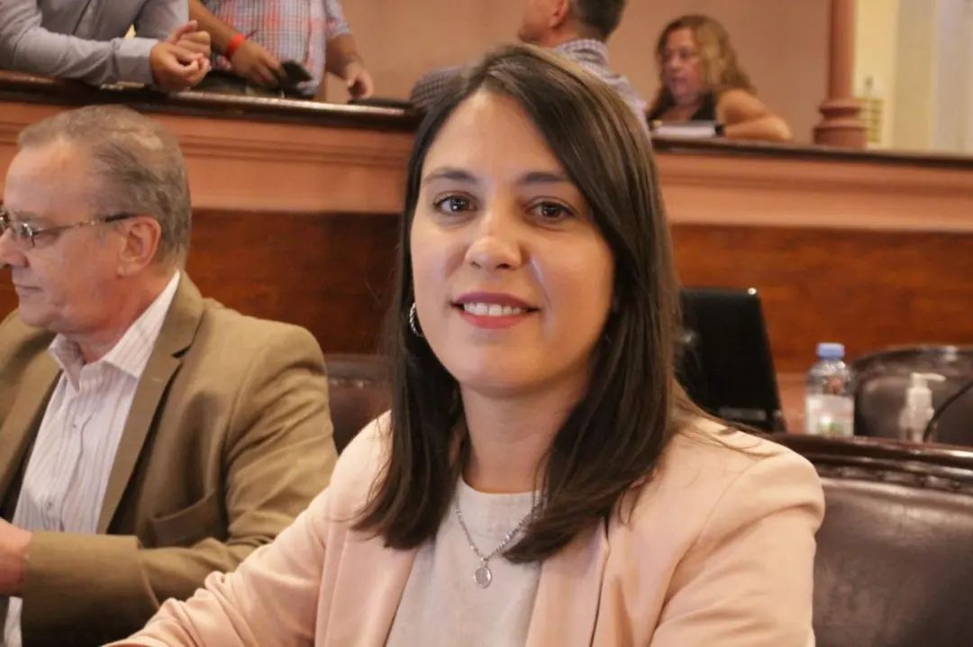 Ayelén Acosta: "Hace 20 años que nos gobiernan los mismos, y está ...