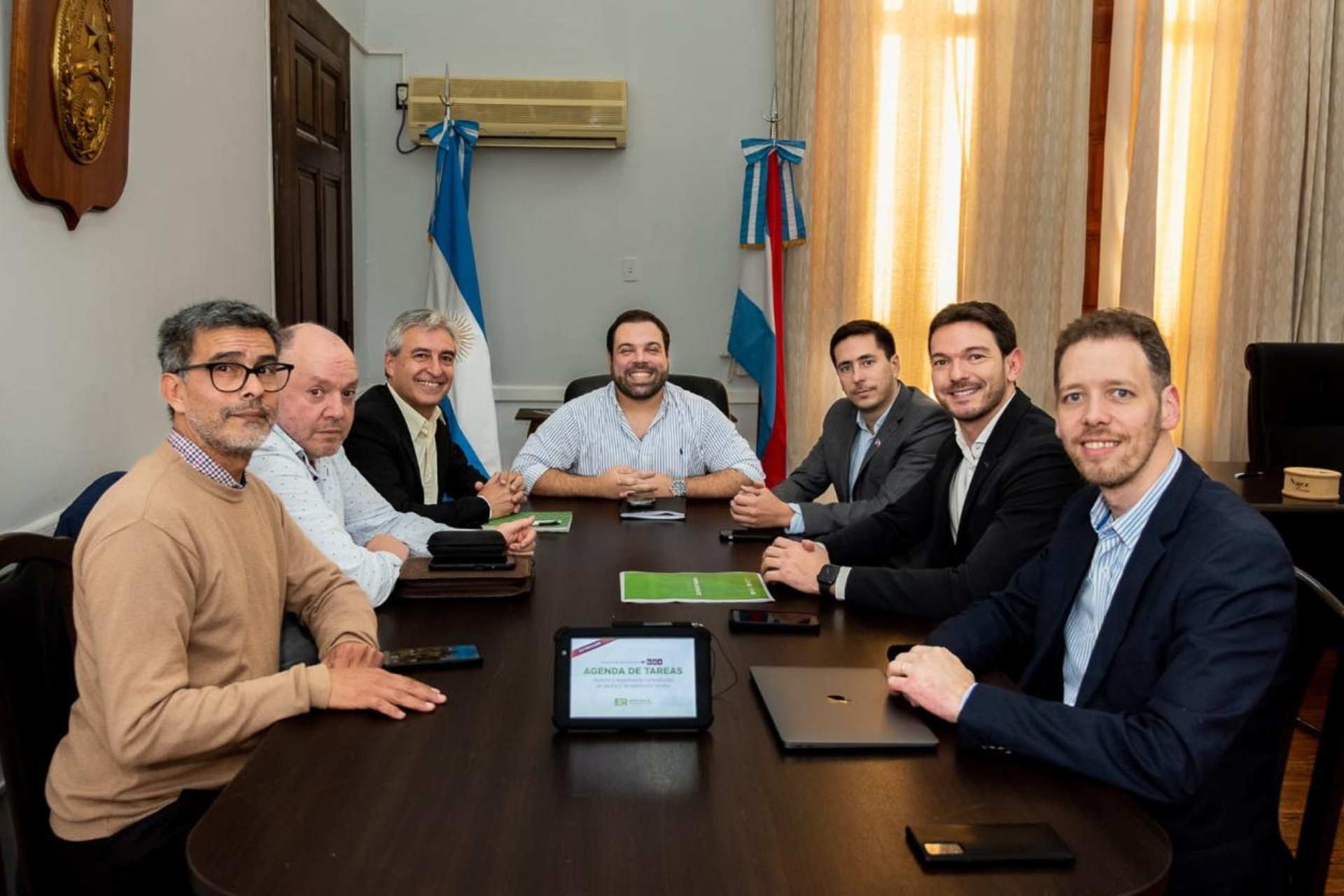 Ponen en funcionamiento un sistema digital de ventanilla única para gestiones de gobiernos ...