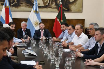 Azcué lanzó el portal de datos abiertos de la Municipalidad de ...