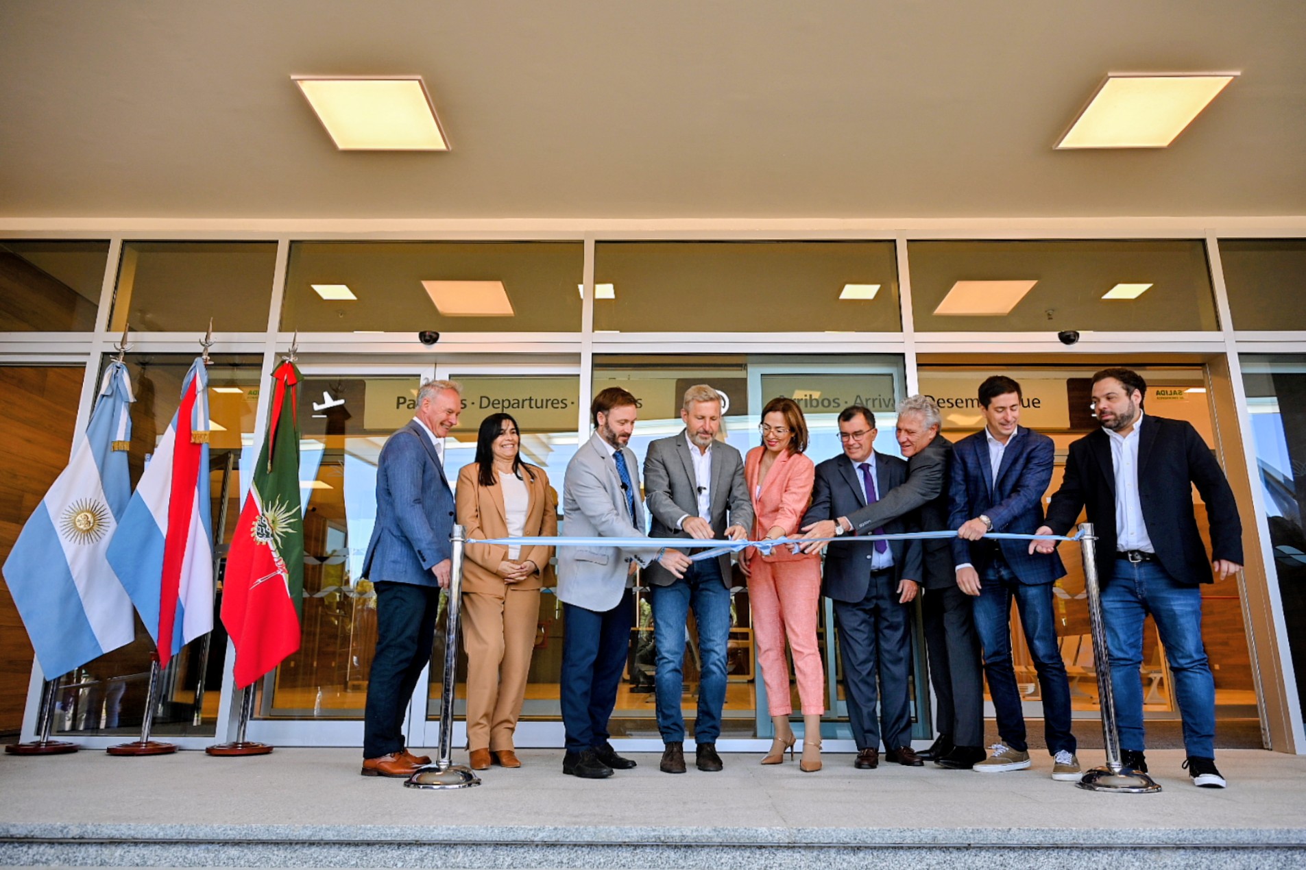 Frigerio inauguró el aeropuerto de Concordia - El Portal de Ricardo David